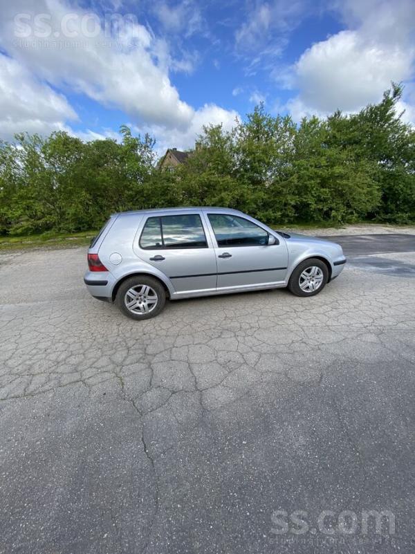 Volkswagen Golf 2002 Aizkraukle, ar dzinēja tilpumu 1.90 L un nobraukumu 274 tūkst. km par 1850 €, foto 4 vietnē AUTOMOTO.COM.LV