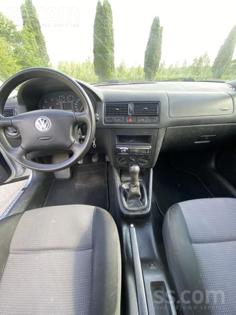 Volkswagen Golf 2002 in Aizkraukle, with an engine capacity of 1.90 L and mileage of 274 thousand km for 1850 €, photo 8 on AUTOMOTO.COM.LV