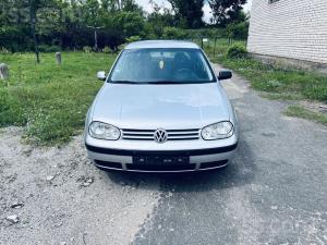 Volkswagen Golf 2002 in Daugavpils, with an engine capacity of 1.90 L and mileage of 275 thousand km for 1749 €, photo 7 on AUTOMOTO.COM.LV