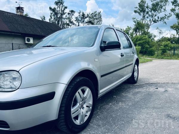 Volkswagen Golf 2002 in Daugavpils, with an engine capacity of 1.90 L and mileage of 275 thousand km for 1649 €, photo 9 on AUTOMOTO.COM.LV
