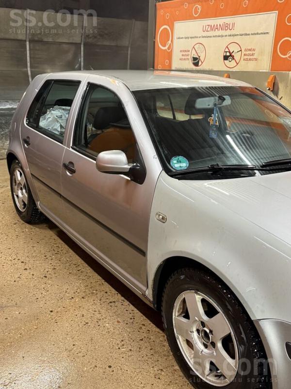 Volkswagen Golf 2002 Rīga, ar dzinēja tilpumu 1.90 L un nobraukumu 343 tūkst. km par 1000 €, foto 3 vietnē AUTOMOTO.COM.LV