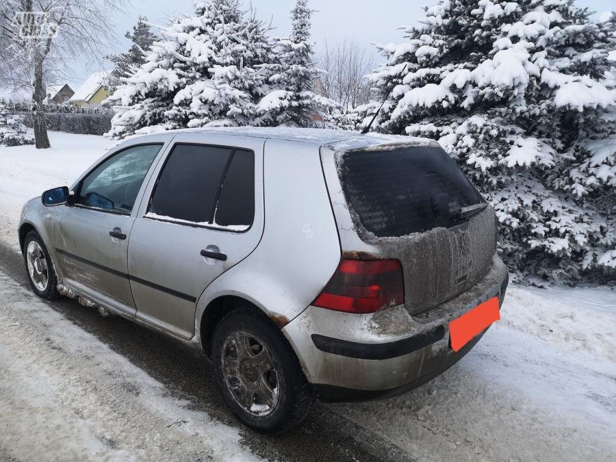 Volkswagen Golf 2002 Elektrėnai, ar dzinēja tilpumu 1.90 L un nobraukumu 402 tūkst. km par 350 €, foto 3 vietnē AUTOMOTO.COM.LV
