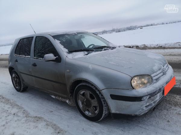 Volkswagen Golf 2002 Elektrėnai, ar dzinēja tilpumu 1.90 L un nobraukumu 402 tūkst. km par 350 €, foto 4 vietnē AUTOMOTO.COM.LV
