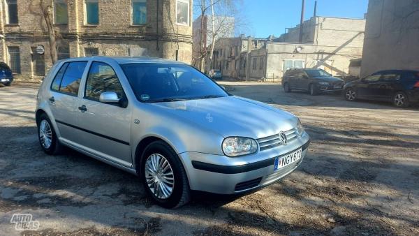 Volkswagen Golf 2002 Šauļi, ar dzinēja tilpumu 1.60 L un nobraukumu 165 tūkst. km par 1250 €, foto 2 vietnē AUTOMOTO.COM.LV