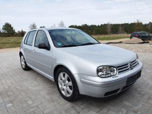 Volkswagen Golf 2002 in Druskininkai, with an engine capacity of 1.60 L and mileage of 241 thousand km for 1650 €, photo 3 on AUTOMOTO.COM.LV