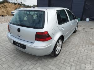 Volkswagen Golf 2002 in Druskininkai, with an engine capacity of 1.60 L and mileage of 241 thousand km for 1650 €, photo 5 on AUTOMOTO.COM.LV