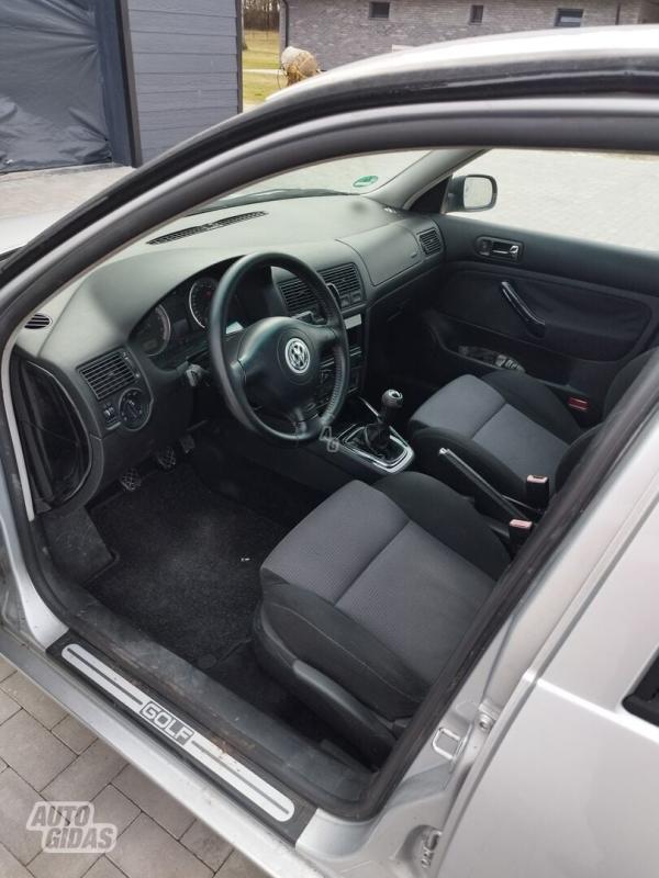 Volkswagen Golf 2002 Druskininkai, ar dzinēja tilpumu 1.60 L un nobraukumu 241 tūkst. km par 1650 €, foto 9 vietnē AUTOMOTO.COM.LV