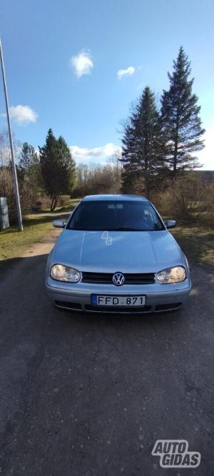 Volkswagen Golf 2002 Viļņa, ar dzinēja tilpumu 1.90 L un nobraukumu 420 tūkst. km par 1100 €, foto 3 vietnē AUTOMOTO.COM.LV