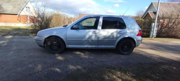 Volkswagen Golf 2002 Viļņa, ar dzinēja tilpumu 1.90 L un nobraukumu 420 tūkst. km par 1100 €, foto 4 vietnē AUTOMOTO.COM.LV