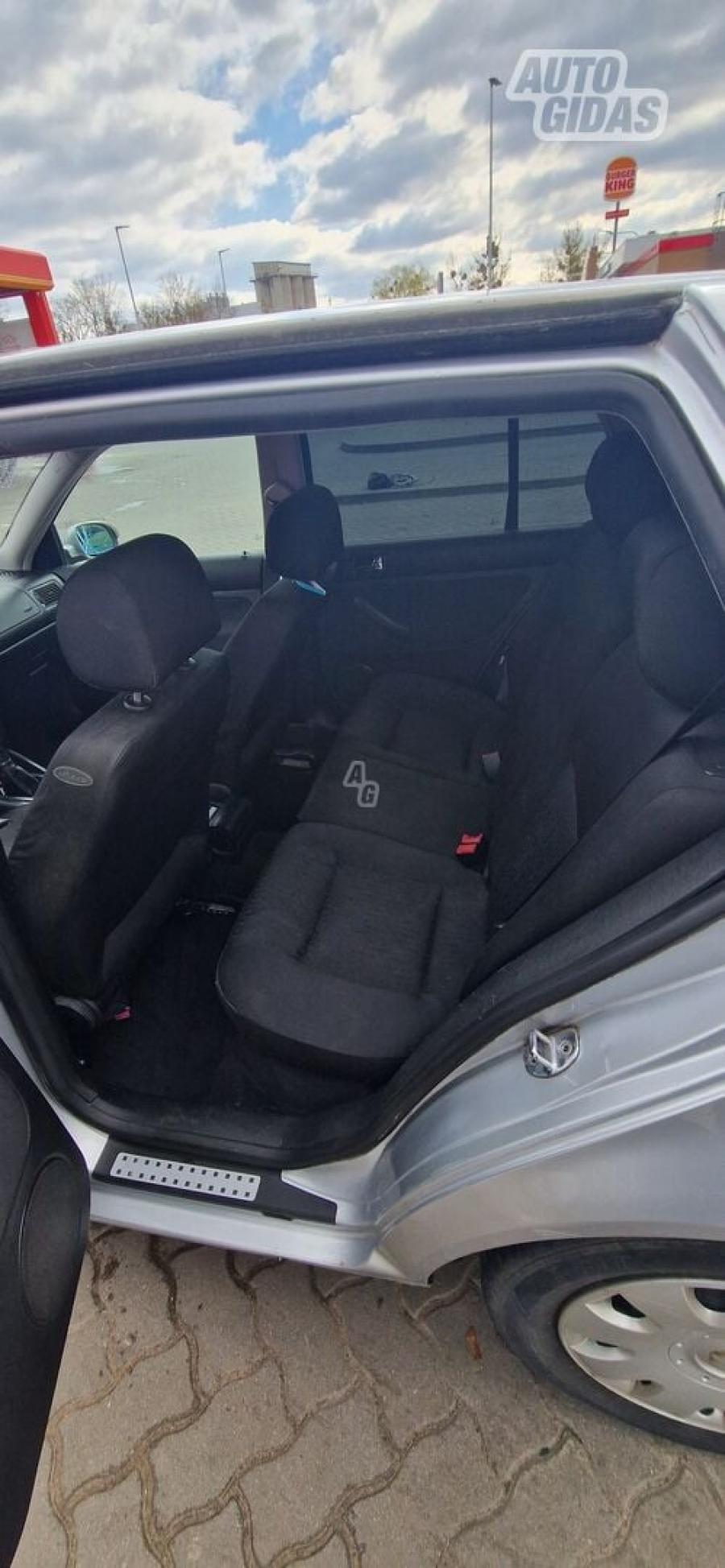 Volkswagen Golf 2002 Kauņa, ar dzinēja tilpumu 1.90 L un nobraukumu 286 tūkst. km par 850 €, foto 9 vietnē AUTOMOTO.COM.LV