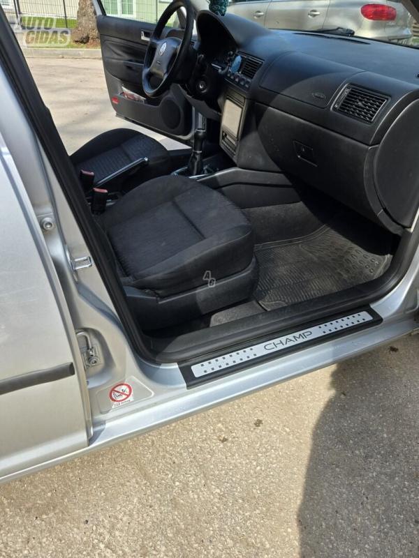 Volkswagen Golf 2002 Kauņa, ar dzinēja tilpumu 1.90 L un nobraukumu 286 tūkst. km par 850 €, foto 9 vietnē AUTOMOTO.COM.LV