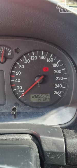Volkswagen Golf 2002 Kauņa, ar dzinēja tilpumu 1.90 L un nobraukumu 286 tūkst. km par 850 €, foto 14 vietnē AUTOMOTO.COM.LV