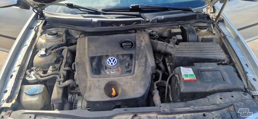 Volkswagen Golf 2002 Kauņa, ar dzinēja tilpumu 1.90 L un nobraukumu 286 tūkst. km par 850 €, foto 23 vietnē AUTOMOTO.COM.LV