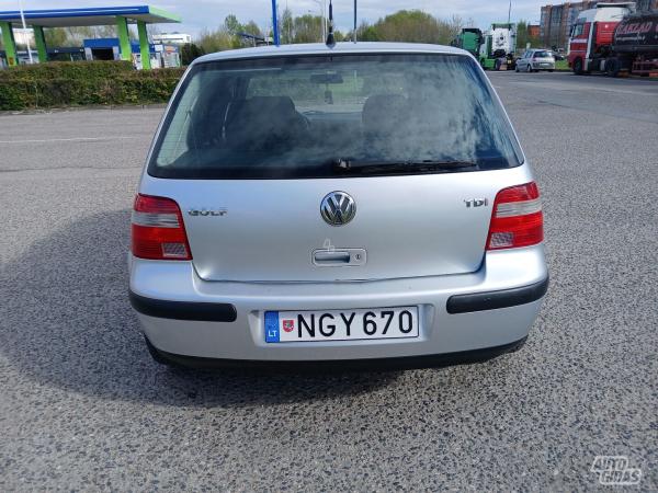 Volkswagen Golf 2002 Klaipėda, ar dzinēja tilpumu 1.60 L un nobraukumu 166 tūkst. km par 1350 €, foto 6 vietnē AUTOMOTO.COM.LV