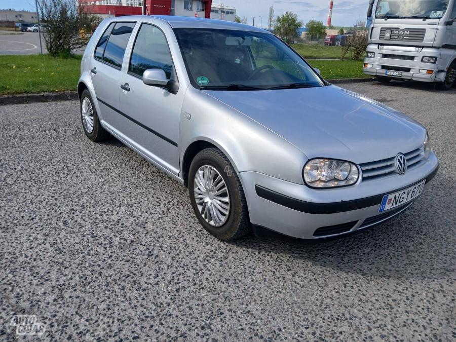 Volkswagen Golf 2002 Klaipėda, ar dzinēja tilpumu 1.60 L un nobraukumu 166 tūkst. km par 1350 €, foto 10 vietnē AUTOMOTO.COM.LV