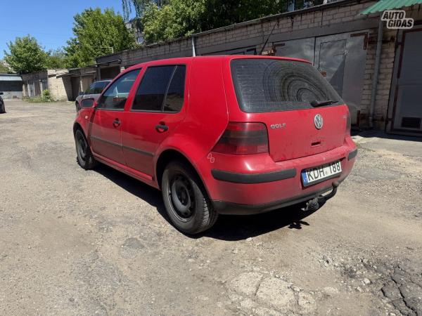 Volkswagen Golf 2002 Plungė, ar dzinēja tilpumu 1.90 L un nobraukumu 350 tūkst. km par 400 €, foto 4 vietnē AUTOMOTO.COM.LV