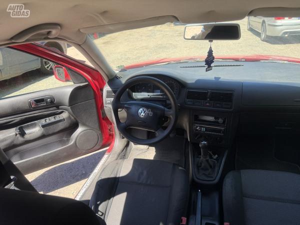 Volkswagen Golf 2002 Plungė, ar dzinēja tilpumu 1.90 L un nobraukumu 350 tūkst. km par 400 €, foto 7 vietnē AUTOMOTO.COM.LV