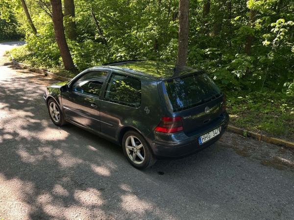Volkswagen Golf 2002 Klaipėda, ar dzinēja tilpumu 1.90 L un nobraukumu 460 tūkst. km par 1300 €, foto 1 vietnē AUTOMOTO.COM.LV