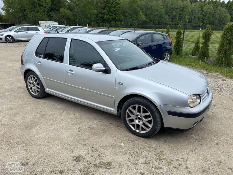 Volkswagen Golf 2002 in Kretinga, with an engine capacity of 1.90 L and mileage of 333 thousand km for 1050 €, photo 3 on AUTOMOTO.COM.LV