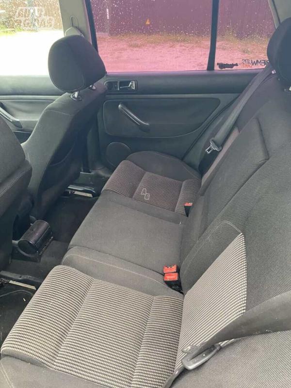 Volkswagen Golf 2002 in Kretinga, with an engine capacity of 1.90 L and mileage of 333 thousand km for 1050 €, photo 6 on AUTOMOTO.COM.LV