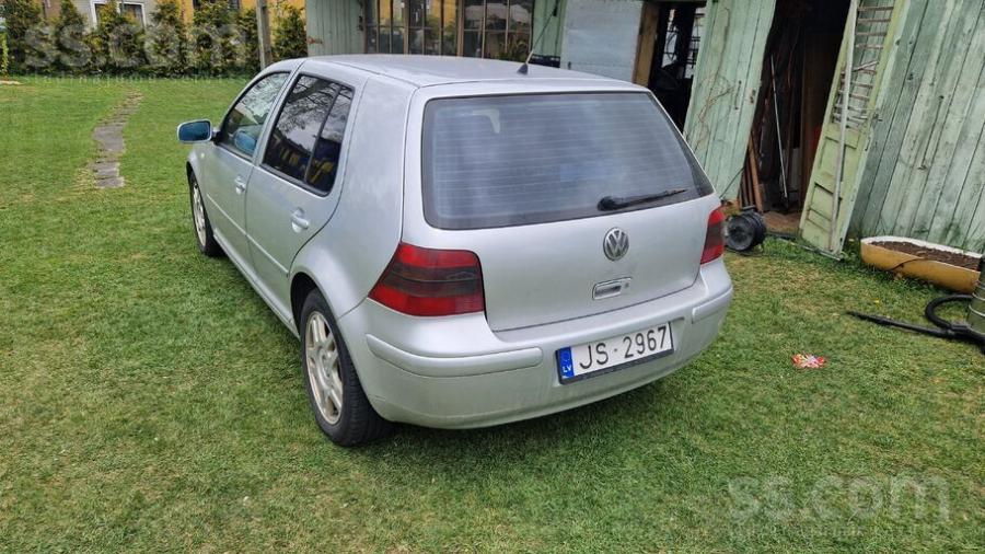 Volkswagen Golf 2002 Rīga, ar dzinēja tilpumu 1.90 L un nobraukumu 380 tūkst. km par 1200 €, foto 5 vietnē AUTOMOTO.COM.LV