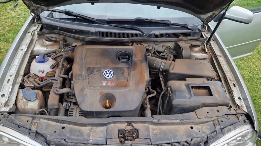 Volkswagen Golf 2002 Rīga, ar dzinēja tilpumu 1.90 L un nobraukumu 380 tūkst. km par 1200 €, foto 8 vietnē AUTOMOTO.COM.LV