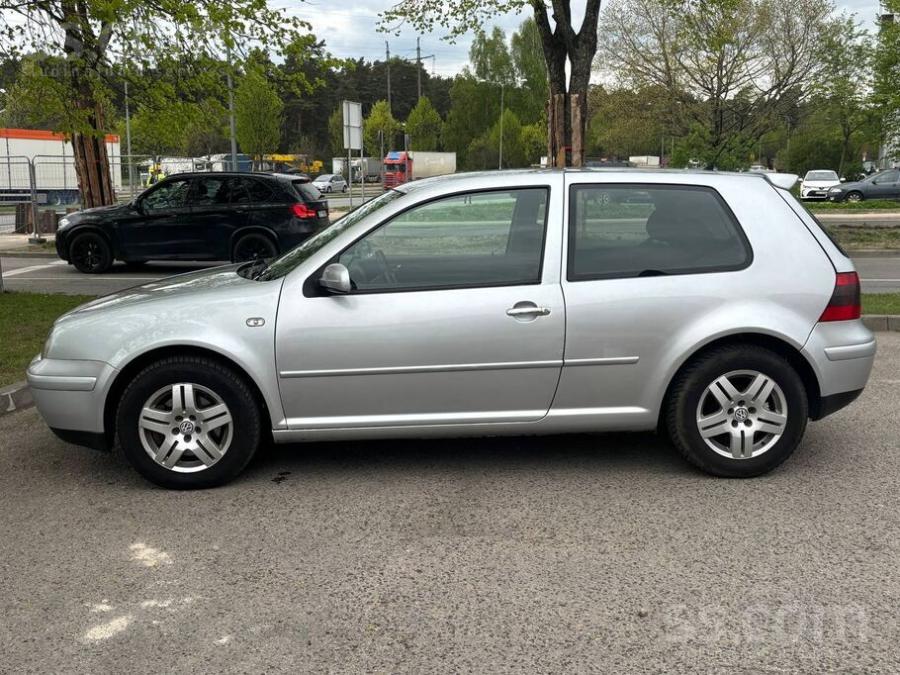 Volkswagen Golf 2002 in Riga, with an engine capacity of 1.90 L and mileage of 339 thousand km for 1850 €, photo 4 on AUTOMOTO.COM.LV