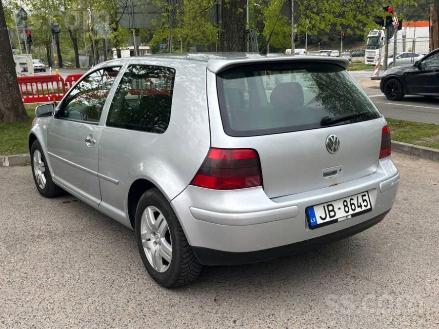 Volkswagen Golf 2002 in Riga, with an engine capacity of 1.90 L and mileage of 339 thousand km for 1850 €, photo 5 on AUTOMOTO.COM.LV