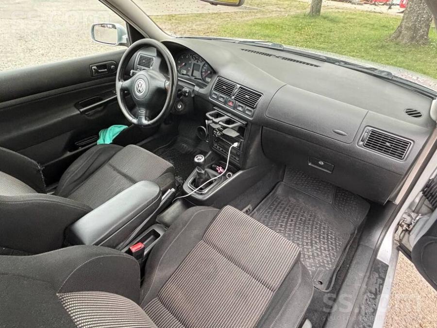 Volkswagen Golf 2002 in Riga, with an engine capacity of 1.90 L and mileage of 339 thousand km for 1850 €, photo 17 on AUTOMOTO.COM.LV