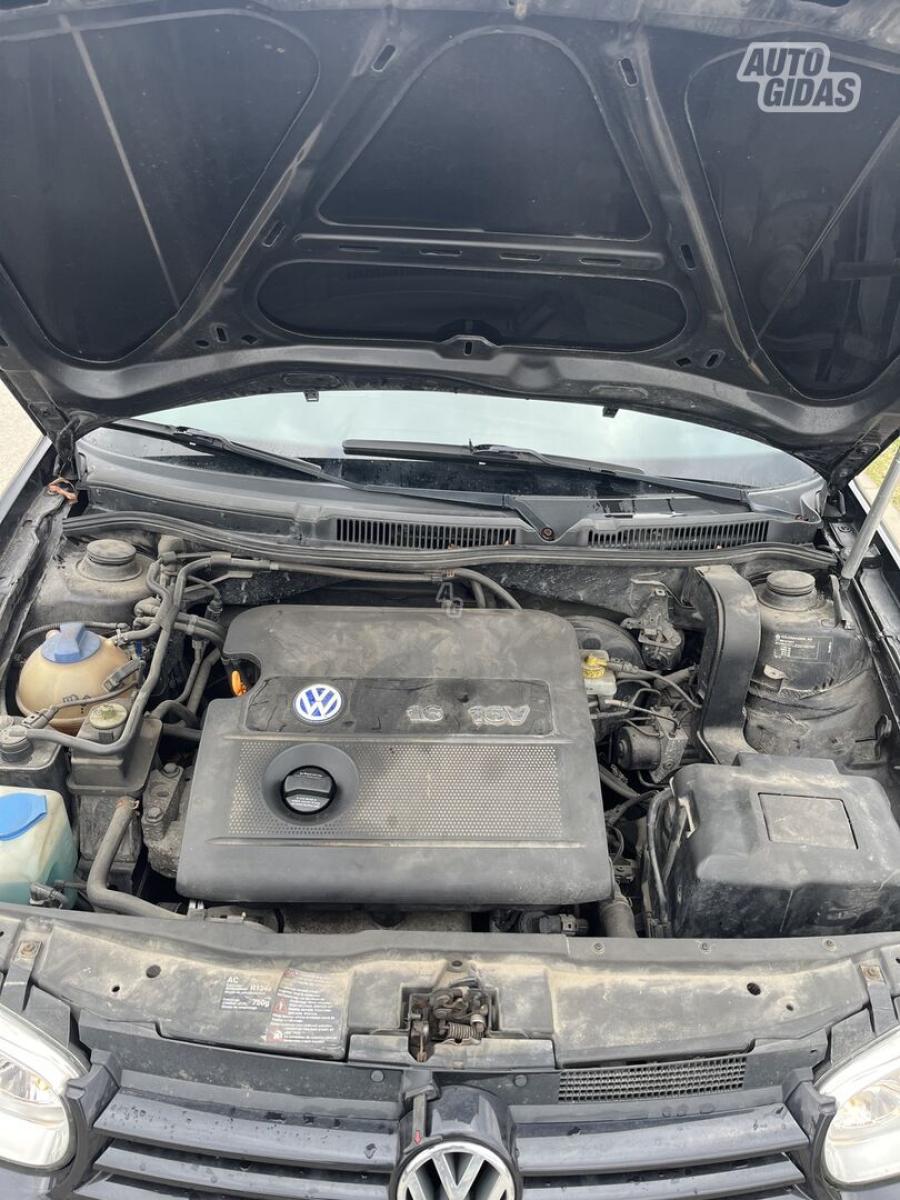 Volkswagen Golf 2002 in Kaunas, with an engine capacity of 1.60 L and mileage of 217 thousand km for 700 €, photo 8 on AUTOMOTO.COM.LV
