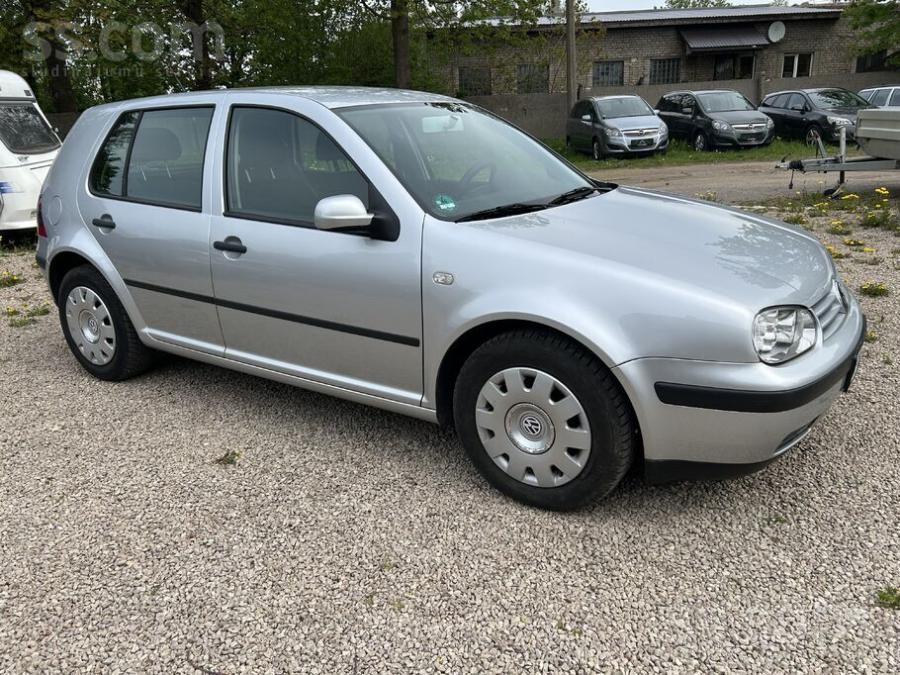 Volkswagen Golf 2002 Limbaži, ar dzinēja tilpumu 1.90 L un nobraukumu 261 tūkst. km par 3050 €, foto 4 vietnē AUTOMOTO.COM.LV
