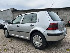 Volkswagen Golf 2002 Limbaži, ar dzinēja tilpumu 1.90 L un nobraukumu 261 tūkst. km par 3050 €, foto 7 vietnē AUTOMOTO.COM.LV