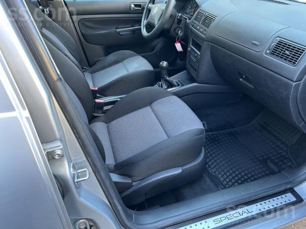 Volkswagen Golf 2002 Limbaži, ar dzinēja tilpumu 1.90 L un nobraukumu 261 tūkst. km par 3050 €, foto 8 vietnē AUTOMOTO.COM.LV