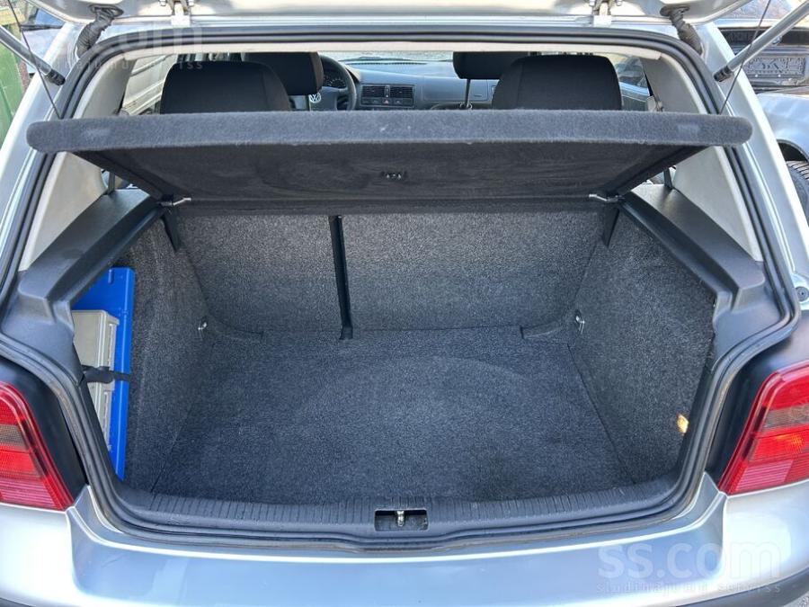 Volkswagen Golf 2002 Limbaži, ar dzinēja tilpumu 1.90 L un nobraukumu 261 tūkst. km par 3050 €, foto 10 vietnē AUTOMOTO.COM.LV