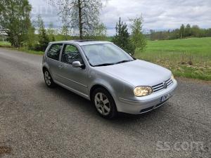 Volkswagen Golf 2002 Valmiera, ar dzinēja tilpumu 2.00 L un nobraukumu 282 tūkst. km par 1650 €, foto 8 vietnē AUTOMOTO.COM.LV
