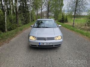 Volkswagen Golf 2002 Valmiera, ar dzinēja tilpumu 2.00 L un nobraukumu 282 tūkst. km par 1650 €, foto 9 vietnē AUTOMOTO.COM.LV
