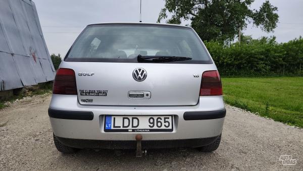 Volkswagen Golf 2002 Marijampole, ar dzinēja tilpumu 1.60 L un nobraukumu 206 tūkst. km par 450 €, foto 5 vietnē AUTOMOTO.COM.LV