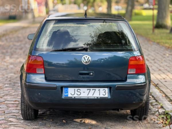 Volkswagen Golf 2002 in Jelgava, with an engine capacity of 1.90 L and mileage of 389 thousand km for 1650 €, photo 5 on AUTOMOTO.COM.LV