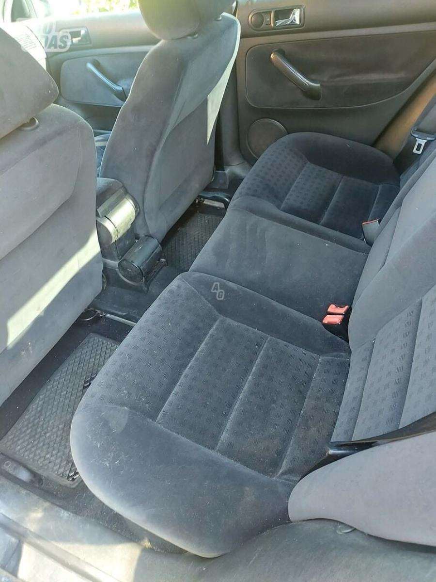 Volkswagen Golf 2002 Radviliškis, ar dzinēja tilpumu 1.90 L un nobraukumu 350 tūkst. km par 1100 €, foto 7 vietnē AUTOMOTO.COM.LV
