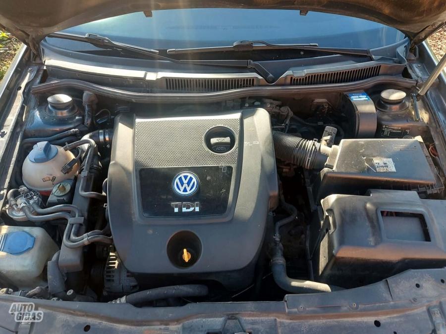 Volkswagen Golf 2002 Radviliškis, ar dzinēja tilpumu 1.90 L un nobraukumu 350 tūkst. km par 1100 €, foto 8 vietnē AUTOMOTO.COM.LV