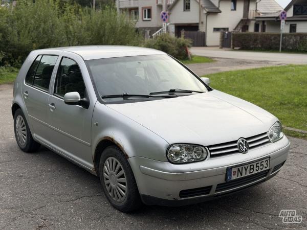 Volkswagen Golf 2002 Mažeikiai vietnē Volkswagen Golf 2002 Mažeikiai, ar dzinēja tilpumu 1.90 L un nobraukumu 330 tūkst. km par 450 €, foto 3 vietnē AUTOMOTO.COM.LV