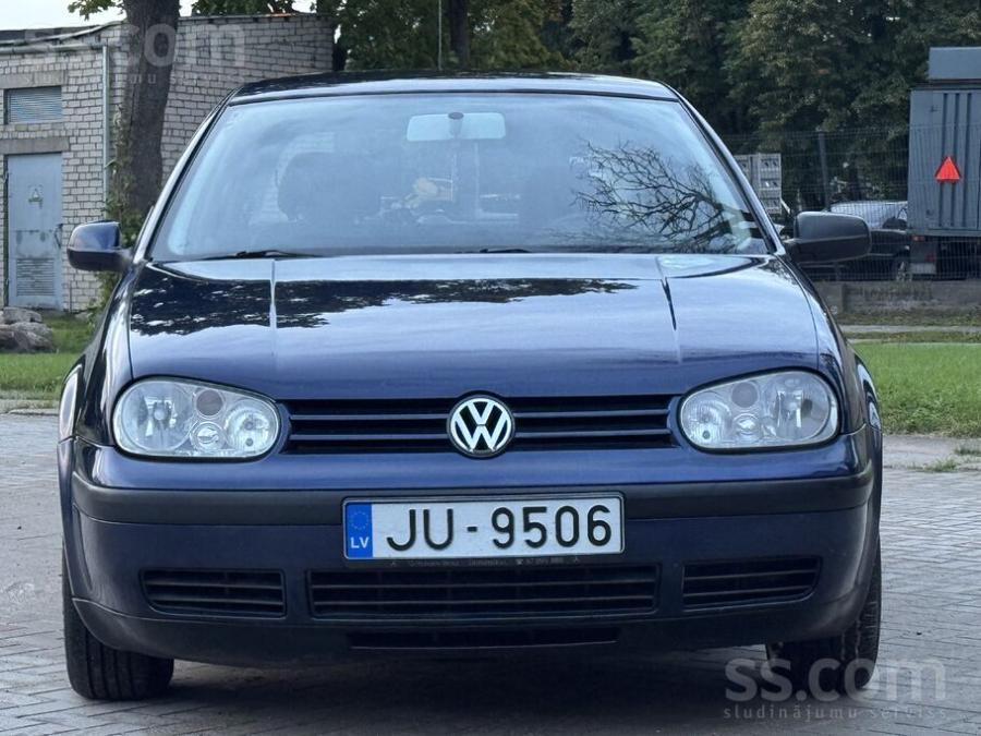 Volkswagen Golf 2002 in Jelgava, with an engine capacity of 1.90 L and mileage of 422 thousand km for 1800 €, photo 4 on AUTOMOTO.COM.LV