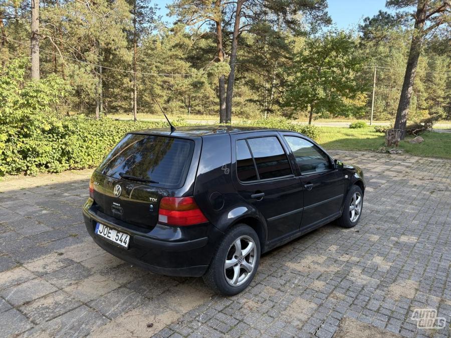 Volkswagen Golf 2002 Varėna, ar dzinēja tilpumu 1.90 L un nobraukumu 392 tūkst. km par 720 €, foto 7 vietnē AUTOMOTO.COM.LV