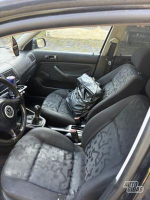 Volkswagen Golf 2002 Varėna, ar dzinēja tilpumu 1.90 L un nobraukumu 392 tūkst. km par 720 €, foto 8 vietnē AUTOMOTO.COM.LV