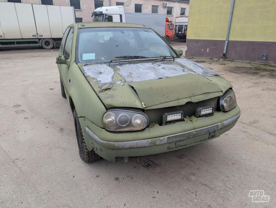 Volkswagen Golf 2002 Kauņa, ar dzinēja tilpumu 1.90 L un nobraukumu 500 tūkst. km par 499 €, foto 9 vietnē AUTOMOTO.COM.LV