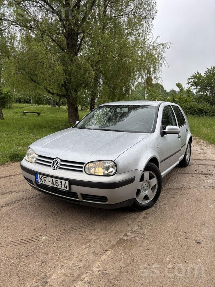 Volkswagen Golf 2003 Tukums, ar dzinēja tilpumu 1.40 L un nobraukumu 225 tūkst. km par 1190 €, foto 1 vietnē AUTOMOTO.COM.LV