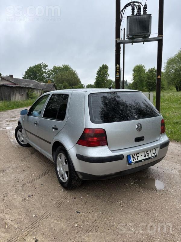 Volkswagen Golf 2003 Tukums, ar dzinēja tilpumu 1.40 L un nobraukumu 225 tūkst. km par 1190 €, foto 4 vietnē AUTOMOTO.COM.LV