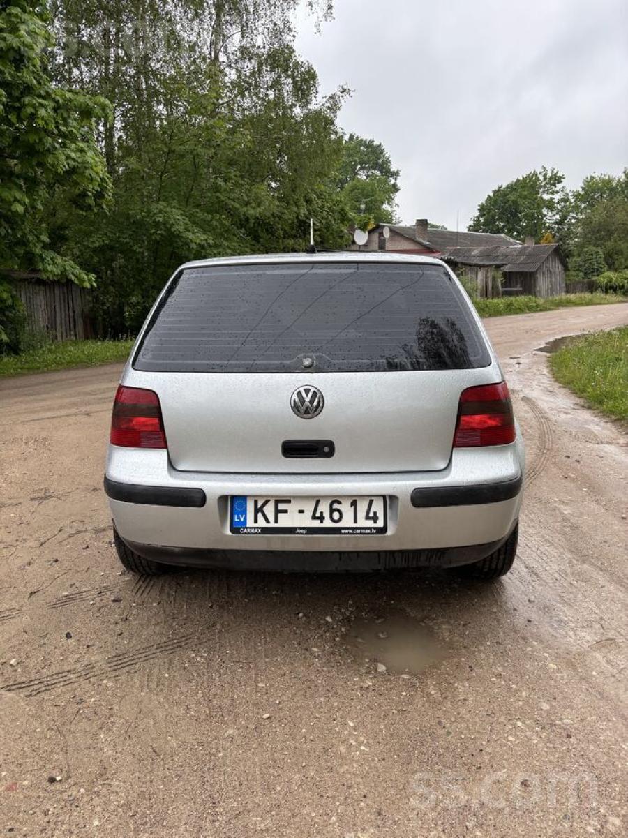 Volkswagen Golf 2003 Tukums, ar dzinēja tilpumu 1.40 L un nobraukumu 225 tūkst. km par 1190 €, foto 5 vietnē AUTOMOTO.COM.LV