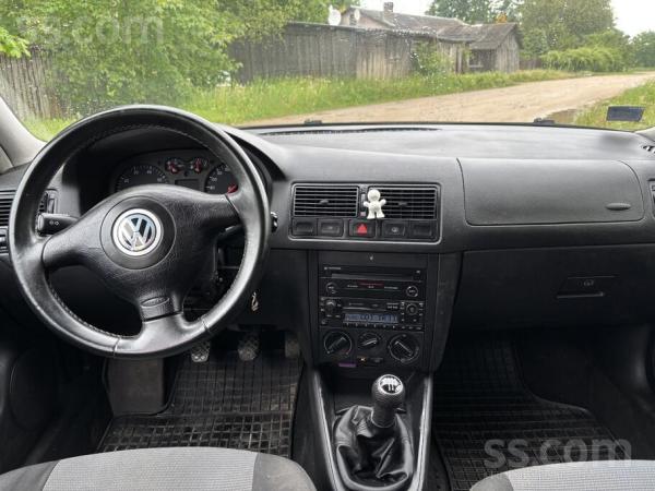 Volkswagen Golf 2003 Tukums, ar dzinēja tilpumu 1.40 L un nobraukumu 225 tūkst. km par 1190 €, foto 10 vietnē AUTOMOTO.COM.LV