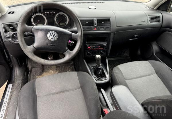 Volkswagen Golf 2003 Jēkabpils, ar dzinēja tilpumu 1.90 L un nobraukumu 380 tūkst. km par 1600 €, foto 3 vietnē AUTOMOTO.COM.LV